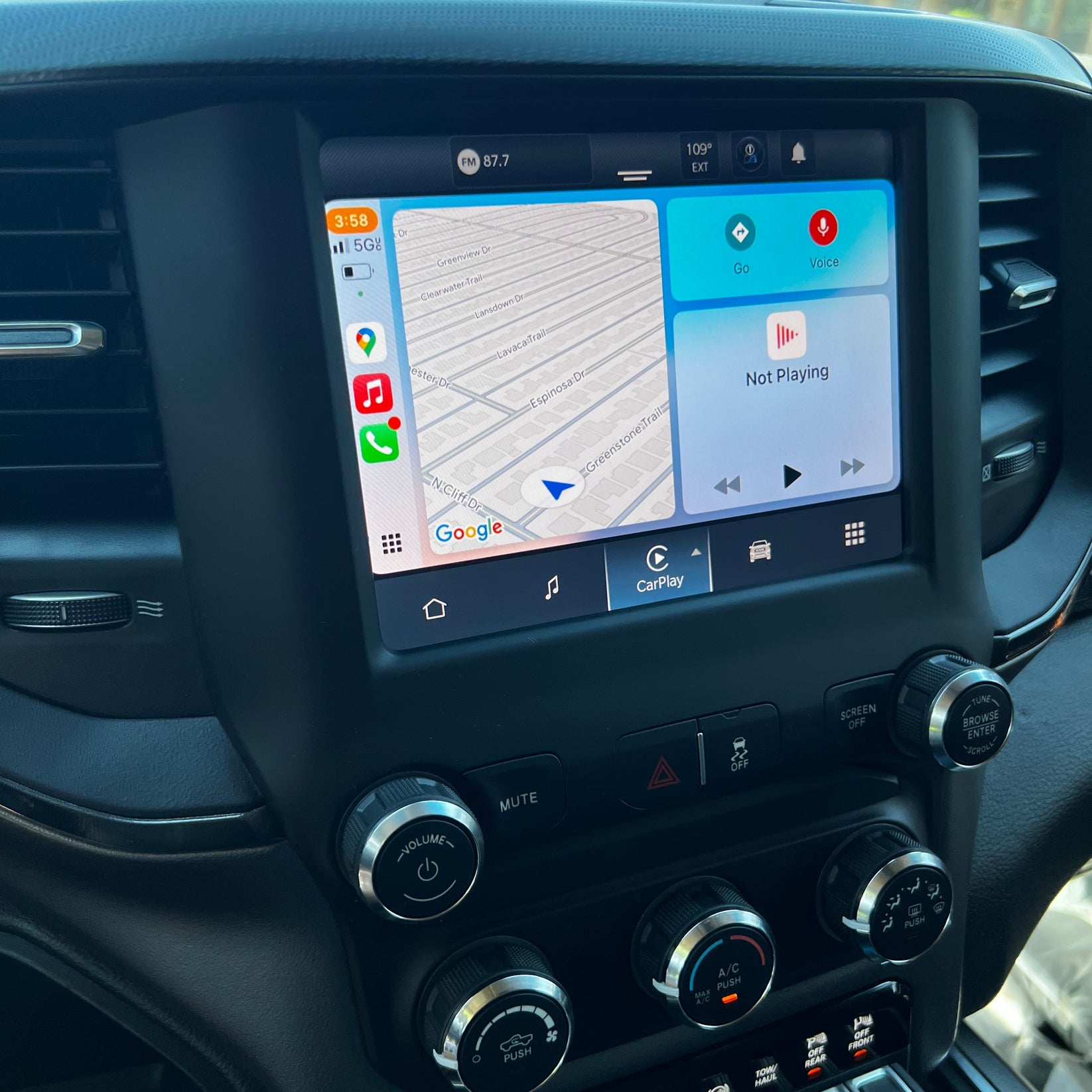 2019–2024 RAM UBD Uconnect 5 8.4″ Touchscreen Upgrade Kit | Wireless ...